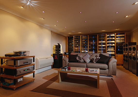 London Headphones Store | In-Store Demonstration - Audio Sanctuary